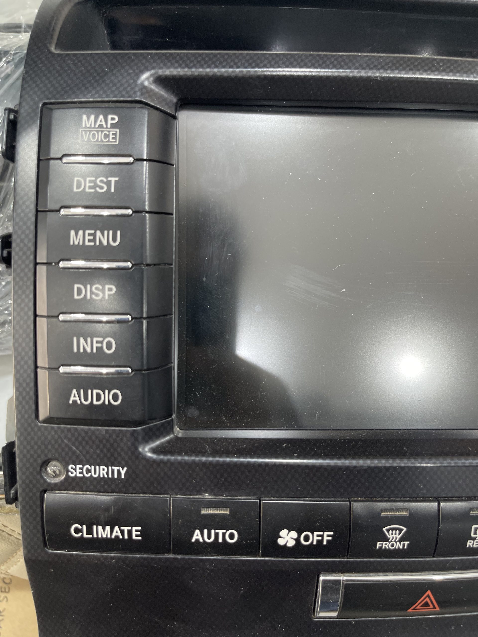 Toyota Land Cruiser VXR Original Screen (Part Number: 86111-60290, 2009 ...